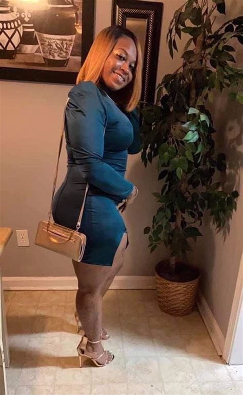 My Cute Neighbor Loves To Come By To Get Her Morning Load Scrolller