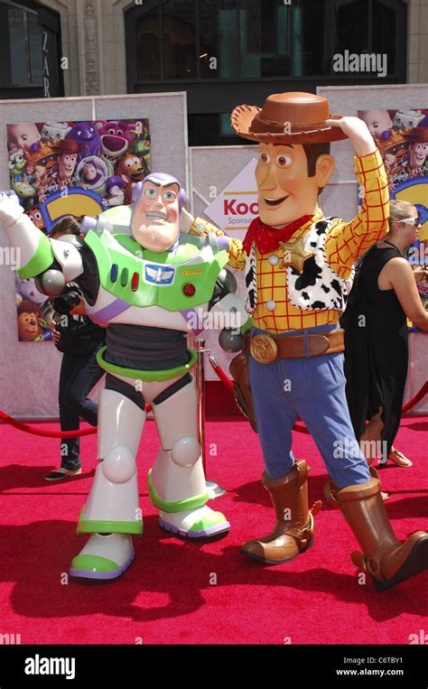 Toy Story 3 Buzz And Woody