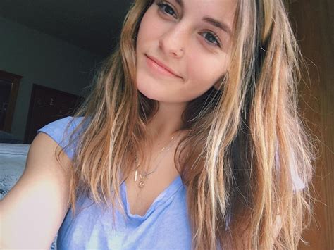 Jess Palmer R Prettygirls