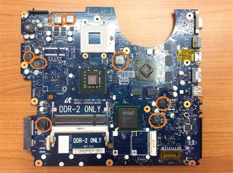 Что есть на материнской плате ноутбука