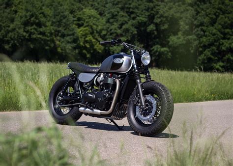 Triumph Bonneville T120 Custom Bobber By Baak Motocyclettes Workshop