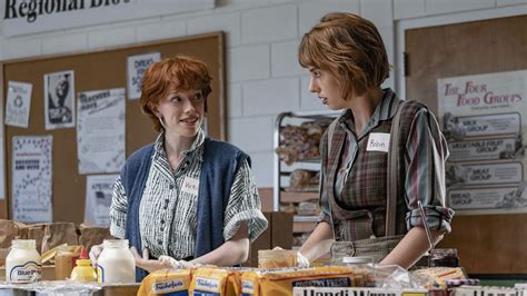 Robin And Vickies Relationship Fate In Stranger Things Season 5s Ending