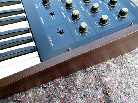 MATRIXSYNTH Korg MonoPoly W MIDI