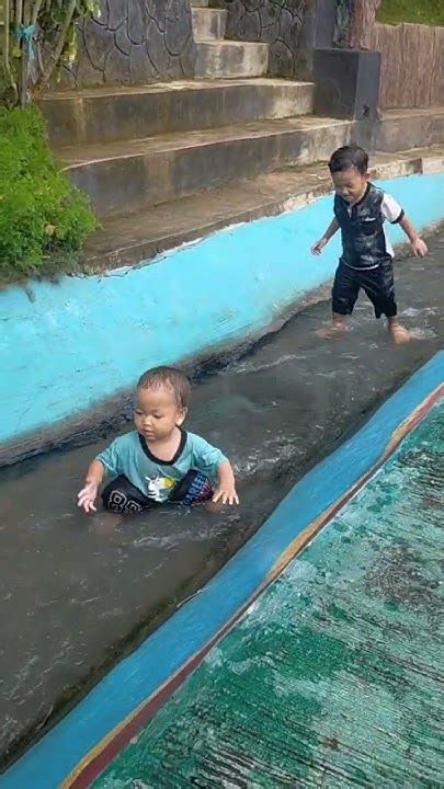 Adek Mandi Sungai Youtube