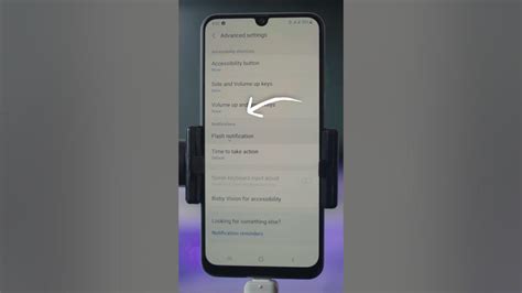 روشن شدن فلش گوشی های سامسونگ هنگام زنگ خوردن Shorts Youtube