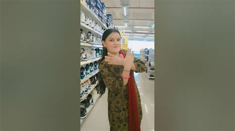 Deepa Samdhani 😅😜 Youtube