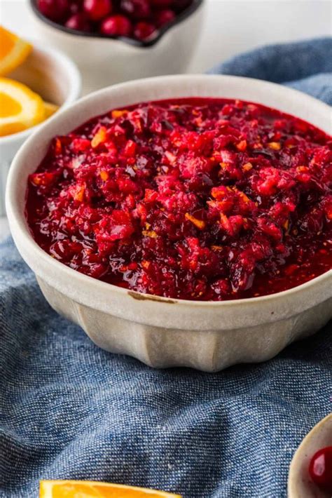 Cranberry Relish Baked Bree