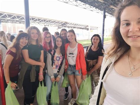 Ученици от СУ „Георги Измирлиев” участваха в модно ревю от рециклирани