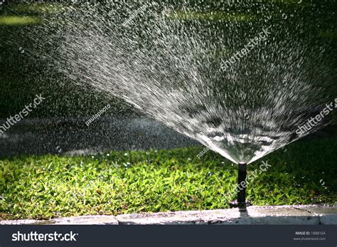 2 Imágenes De Sprinkerls Imágenes Fotos Y Vectores De Stock