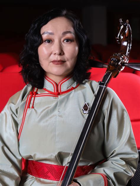 Уран бүтээлчдийн баг Хан Хэнтий Чуулга