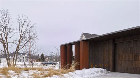 Parallelogram House In Winnipeg Is Named After Its Unusual Shape