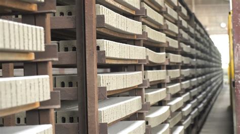 20만개의 벽돌을 자동화 생산하는 놀라운 과정 한국의 벽돌 공장 Youtube