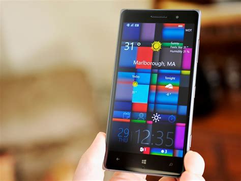 Microsoft S Tetra Lockscreen Returns To The Windows Phone Store But With No Update Windows