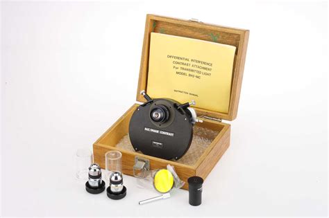 Lot 113 Differential Interference Contrast Device
