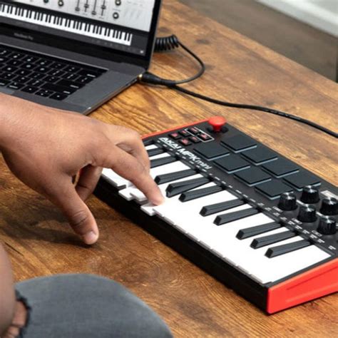 Best MIDI Keyboard Controllers For Your Home Studio