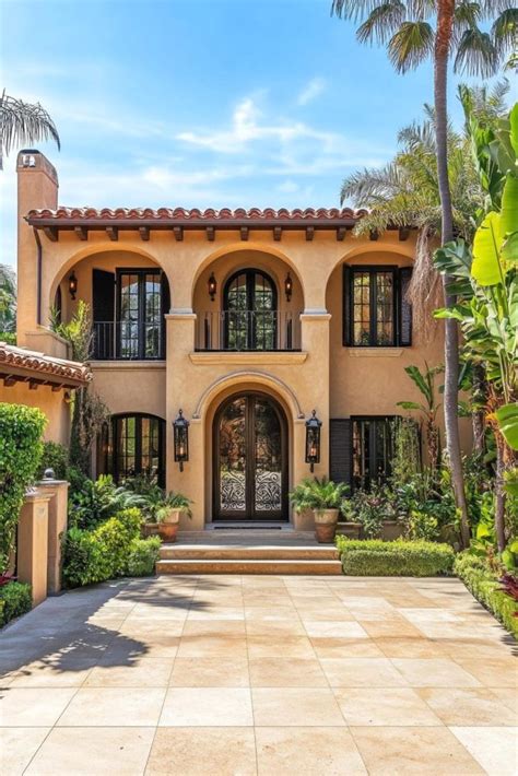 86 Classic Tuscan House Exteriors With A Modern Touch