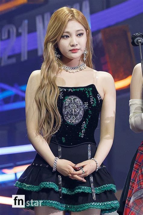 [포토] 에스파 닝닝 보석 같은 눈망울 네이트 연예