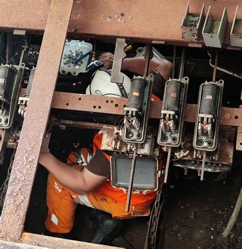 Hammerton Lever Frame Sigtech Rail