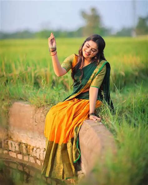 delna davis photos find latest hd images pictures stills and pics