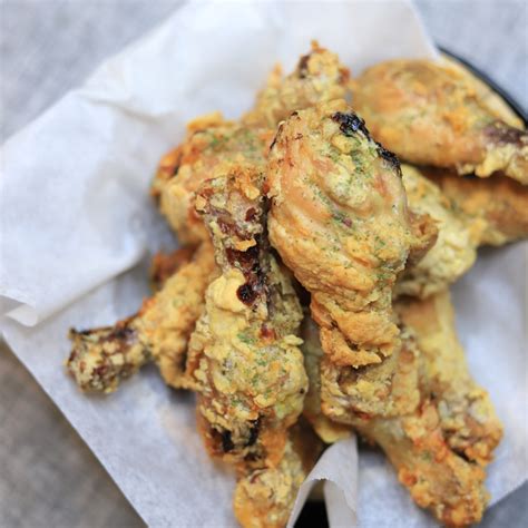 바삭하고 담백한 에어프라이어 프라이드 치킨