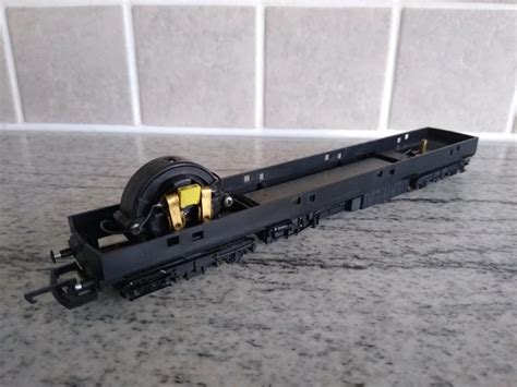Lima Oo Gauge Class 101 Dmu Motorised Chassis £2500 Picclick Uk