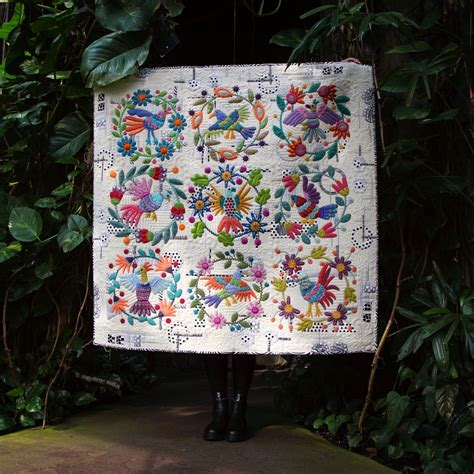 Of A Feather Quilt Sue Spargo Folk Art Quilts