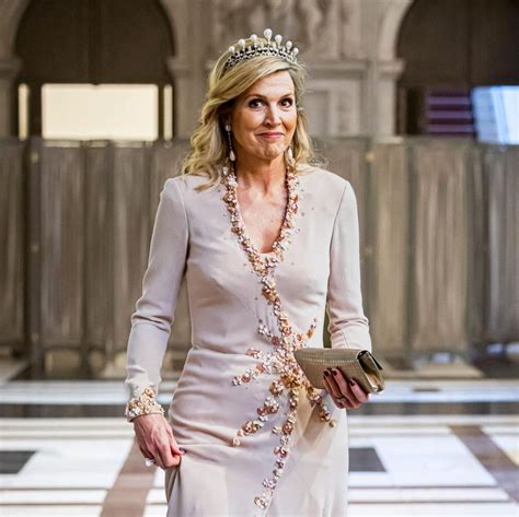 Amira Aly Überraschendes Video Im Brautmodenladen Gala De