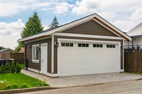 How Much Does A Detached Garage Cost 2025