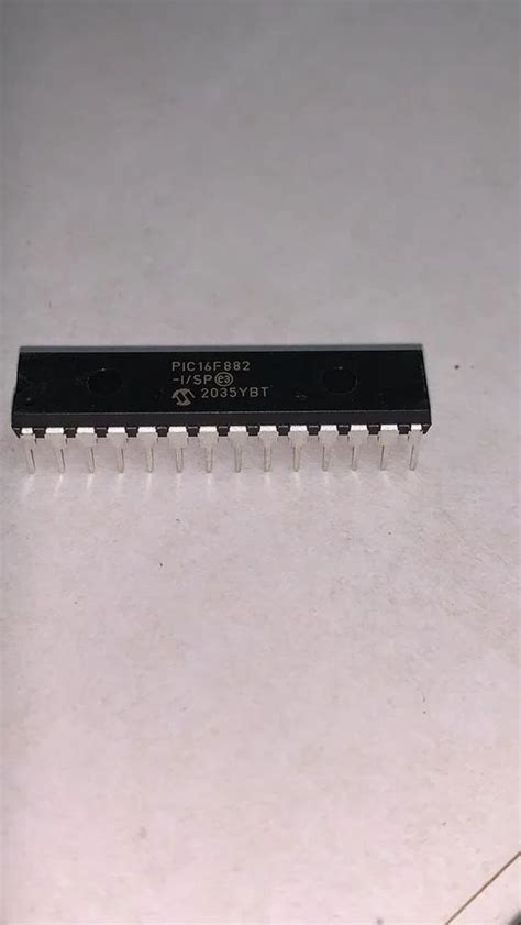 Microchip PIC16F882 I SP Dip 8 Bit At 60 Piece In New Delhi ID 2850363479730