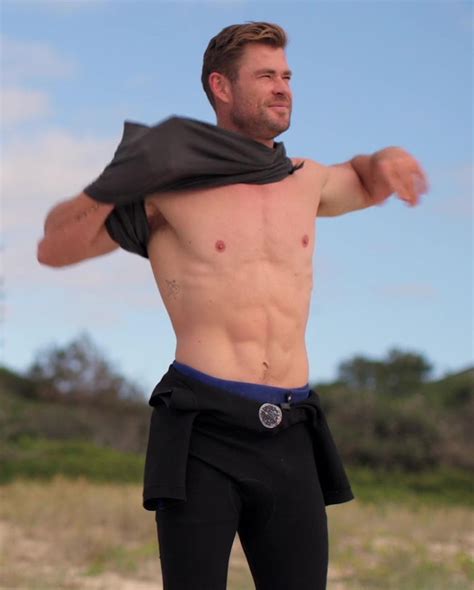 Alexis Superfan S Shirtless Male Celebs Chris Hemsworth Shirt Removal Pics