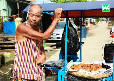 “ကိုလူချော” အကြော် နဲ့ မြန်မာ့မုန့် ရောင်းနေတဲ့ လူကြမ်း သရုပ်ဆောင်ဟောင