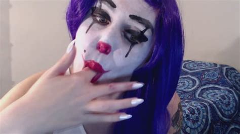 Clown Finger Fetish June Briar