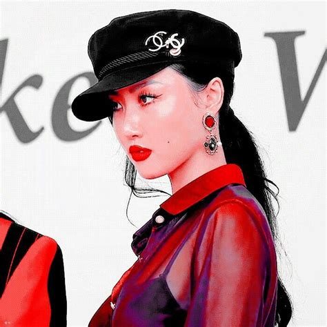 Hwasa Icon‧₊˚ Mamá