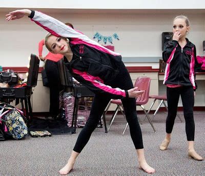 Best Chloe Stretching Images Chloe Lukasiak Dance Moms Dance