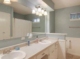 302 Magnolia St Denton Tx 76201 Zillow