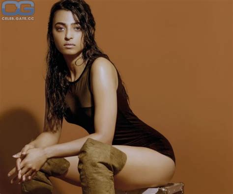 Radhika Apte Nude Pictures Photos Playboy Naked Topless Fappening
