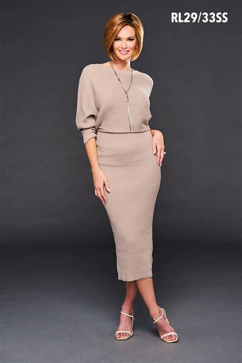 Boudoir Glam Ht Wig By Raquel Welch Heat Friendly Synthetic Hair P