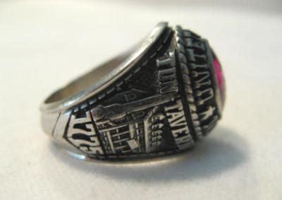 Usmc Ring W Tun Tavern 1775 And Iwo Jima 1945 Flag Raisin 136675616