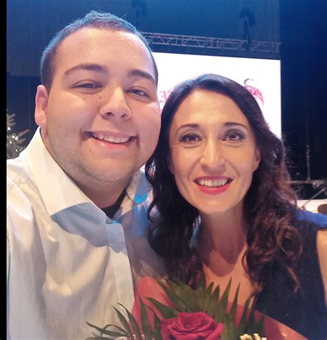 Вълнения и прегръдки събра концертът за Коледа на Маестро Стефан Диомов Алтернатив прес