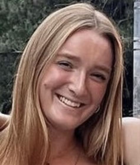 Golocalprov Julia Igoe Of Lincoln Dies At 21