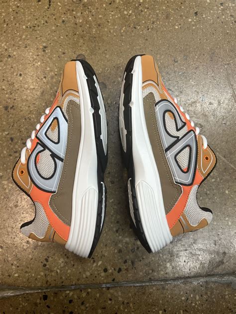 Dior B30 for Sale in Brooklyn, NY - OfferUp