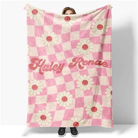 Pink Beige Plaid Simle Daisy Custom Name Blanket Lofaris