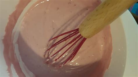 ШОКОЛАДОВА ТОРТА С МАЛИНОВ МУС И СВЕЖИ МАЛИНИ Ухае на…