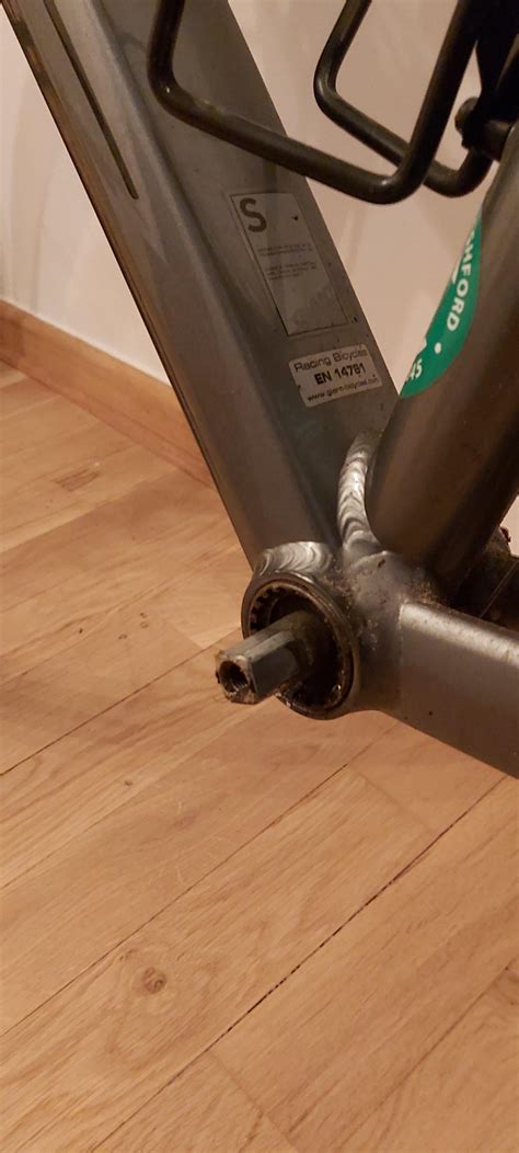 Any Tips For Getting A Stuck Bottom Bracket Out I Have The Tool And Yeah This Is The Wrong