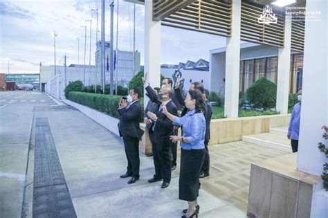 ឧបនាយករដ្ឋមន្ត្រី ប្រាក់ សុខុន ចេញដំណើរទៅទីក្រុងញូវយ៉ក ត្រៀមរៀបចំការអញ្ជើញចូលរួមរបស់សម្តេចតេជោ