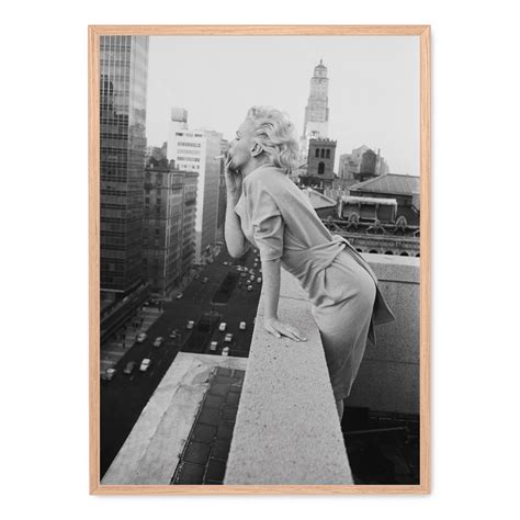 Marilyn Monroe Smoking Affisch