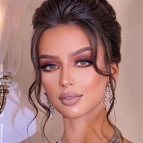 میکاپ دخترانه مجلسی اینستاگرام، ایده آرایش دخترانه برای عروسی