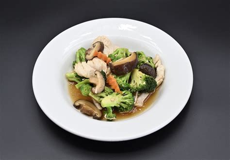 35 Phad Broccoli Thai Spice Chorlton