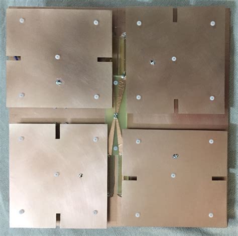 Driving A 900 Mhz Quad Patch Array Antenna
