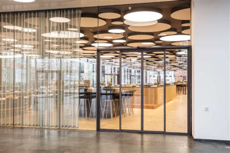 How Do Automatic Sensor Doors Work Guide Comeau Computing